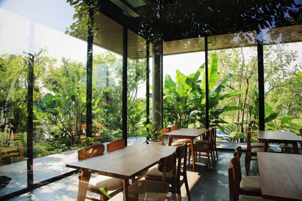 คาเฟ่เขาใหญ่ 2565 วิวสวยอลังการ ถ่ายรูปสวย บรรยากาศฟิน